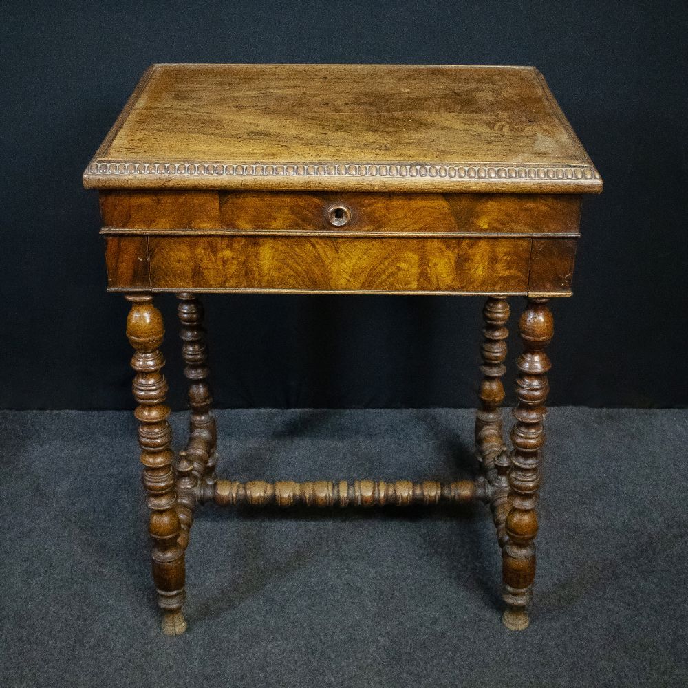 Work table • Antiques, Modern Antiques and Design Online Sale • NowArc