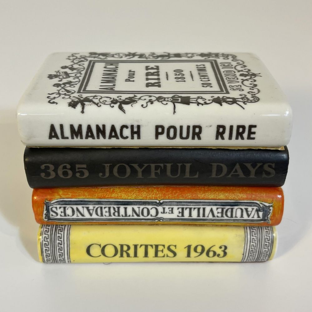 FORNASETTI, book paperweight, decorated ceramic • Online sales of ...