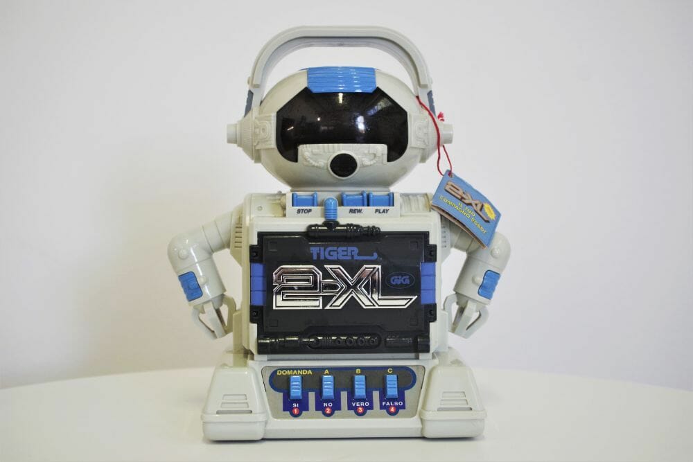 Robot cassette recorder by Tiger Electronics, 1990s • Online sales of ...