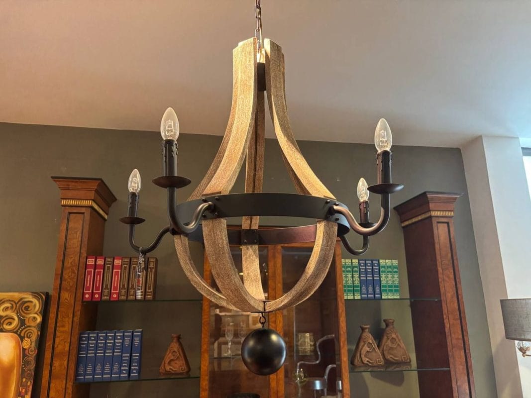 Lampadario in legno - Dialma Brown • Vendita Online Antiquariato, Modernariato e Design • NowArc